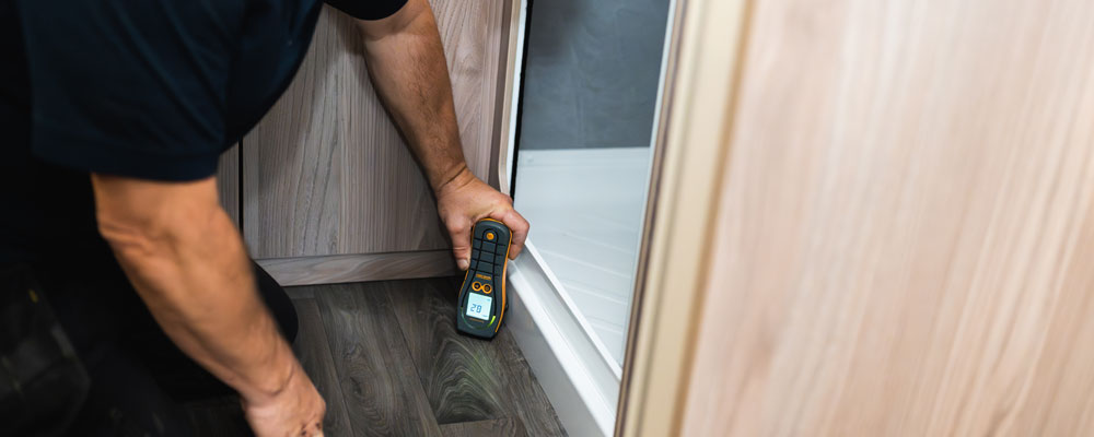 How to Fix Caravan Damp Wall Damage: A Step-by-Step Guide - Blog ...